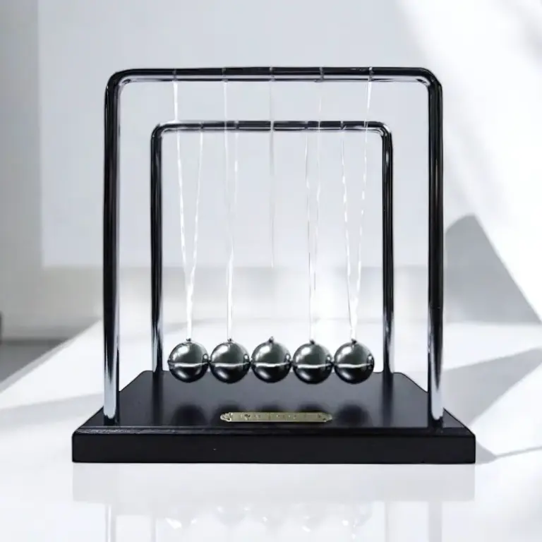 牛頓球 / 慣性原理擺動球｜賽先生科學工廠｜新光三越 skm online｜skm online 新光三越線上官方購物平台